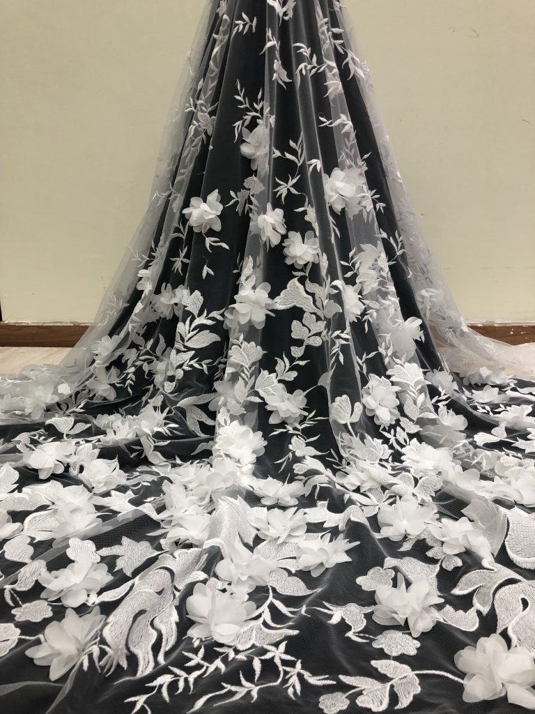 3D Multicolor Floral Mesh Rose Floral Embroidery Haute Couture Bridal ...